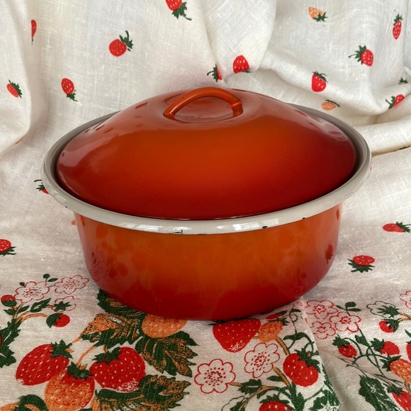 Kitchen | Vintage Retro Red Enamel Ware Pot Lid 2 Quarts | Poshmark